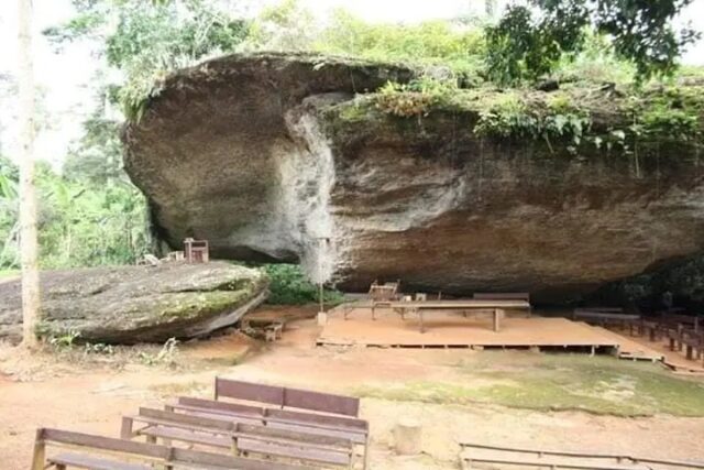 La Grotte d’Akok Bekoé – Mbalmayo - Actualite et Informations du Cameroun.
