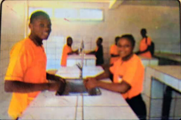 Complexe Scolaire Bilingue Akoa – Yaoundé Cameroun